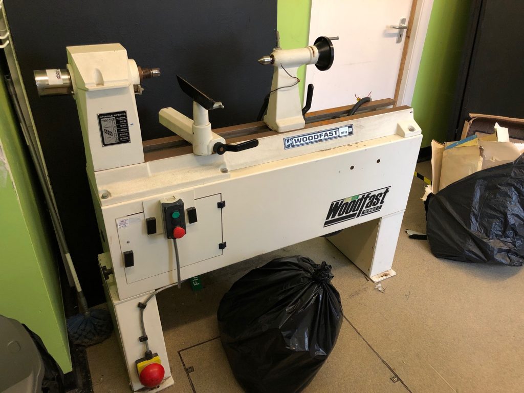 SOLD / Woodfast Series 2 M910 Wood Turning Lathe | Chiviott - Used ...